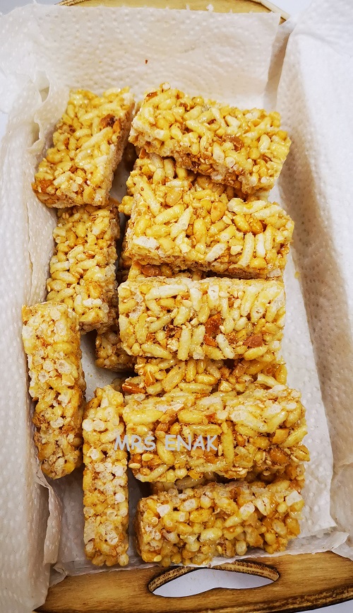 Traditional Biscuits - MRS ENAK